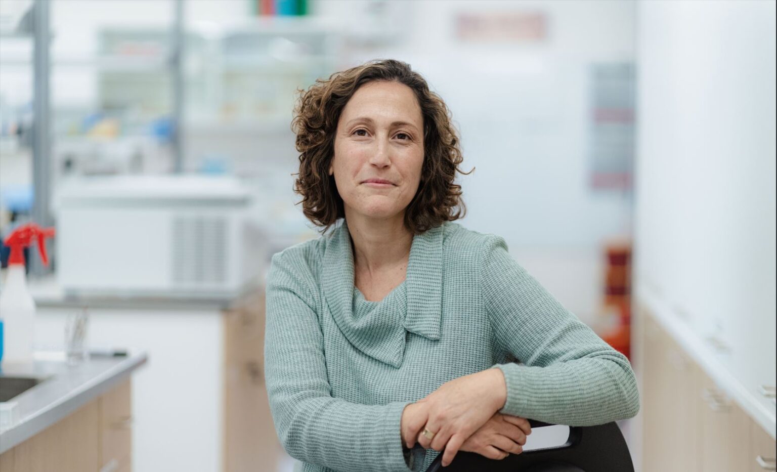 Assistant Professor Noga Ron-Harel - פקולטה לביולוגיה Biology Faculty