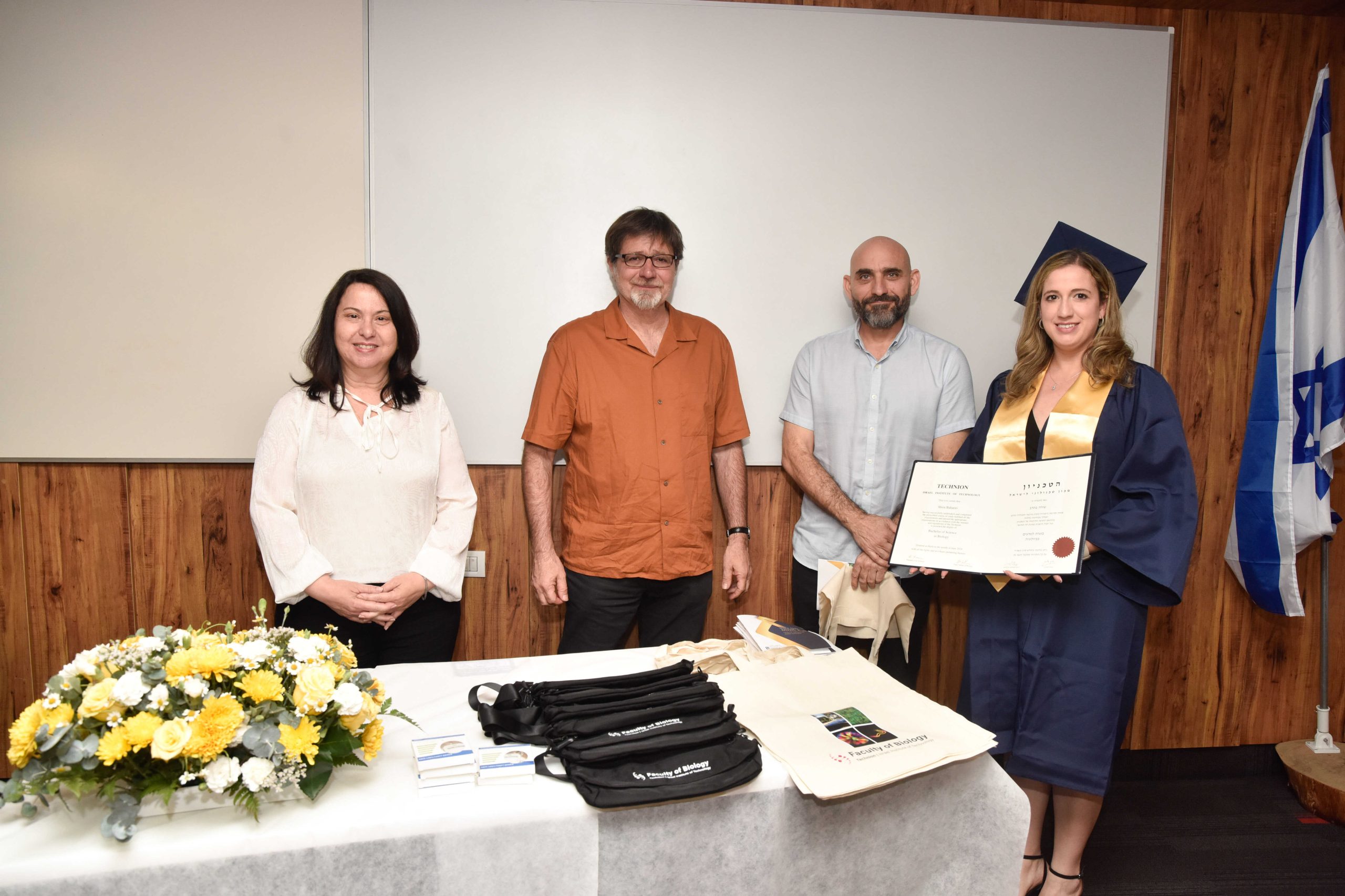 Class of 2025 – Undergraduate Students of the Faculty of Biology ...